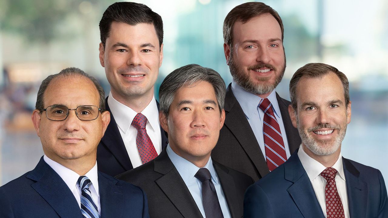 Ropes & Gray loses 21-attorney group to join rival on growth spree ...
